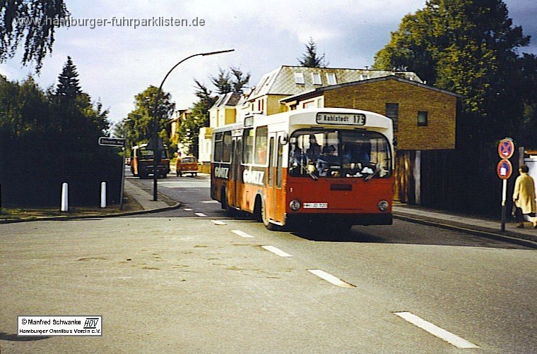 Bildergalerie über ältere Fahrzeuge, die im Auftrag der HHA fuhren ...